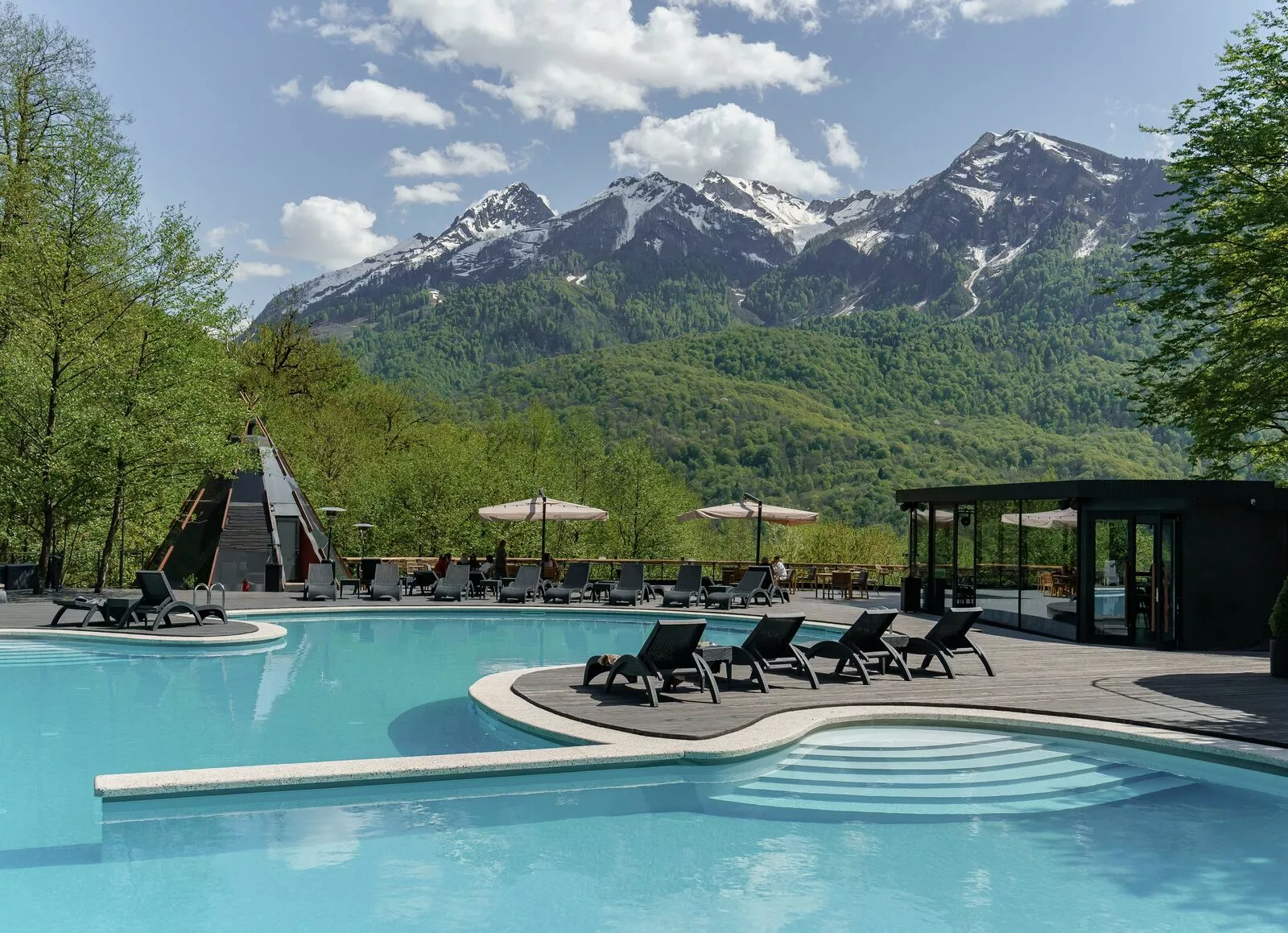 В сердце гор