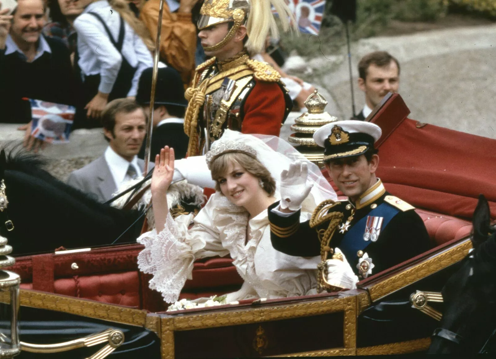 Раскрыт секрет культового свадебного платья принцессы Дианы