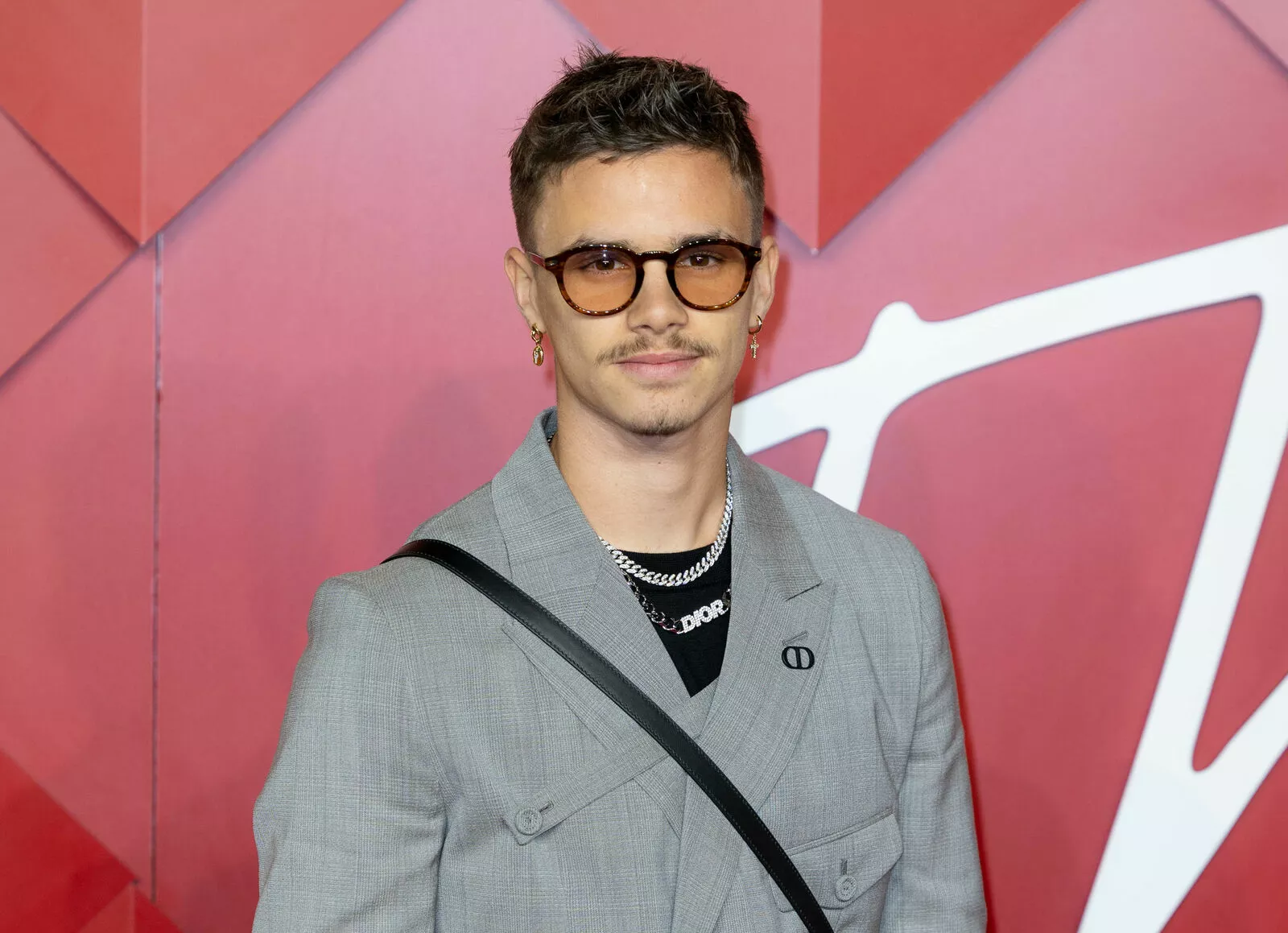 Ромео Бекхэм спровоцировал слухи о новом романе спустя неделю после ...