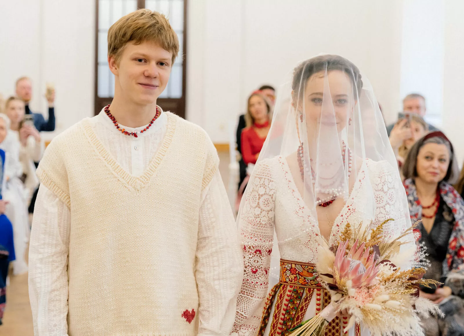 Таисья Калинина и Тимофей Кочнев: "За день до свадьбы мы решили не ...